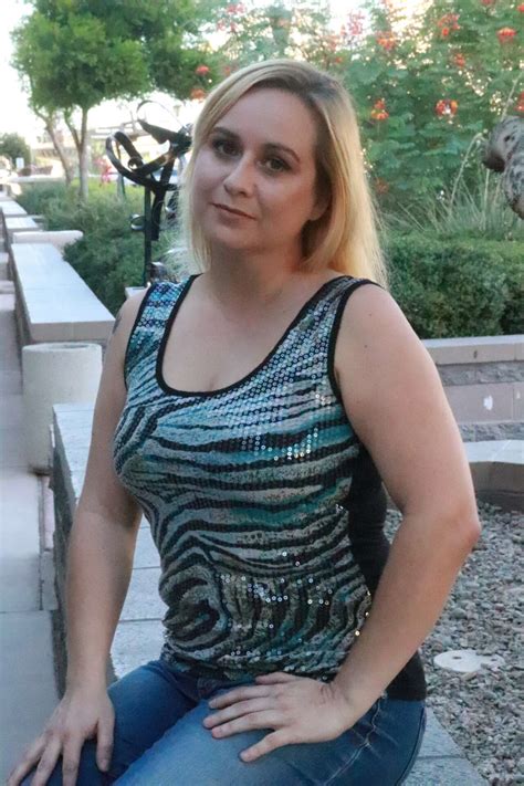 Meet Adele L Canvasrebel Magazine