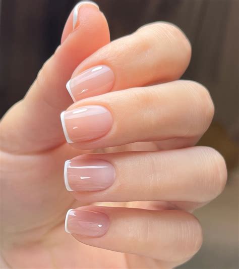 23 Classy Natural Short Nail Ideas 2025 Drexplains