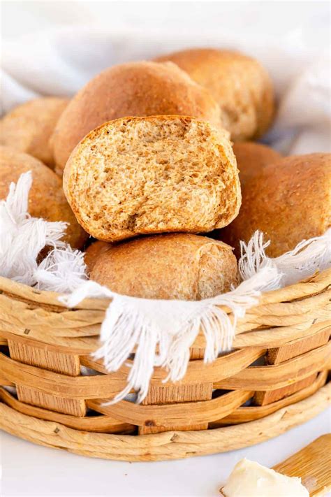 Whole Wheat Dinner Rolls Recipe Bread Machine At Charles Macias Blog
