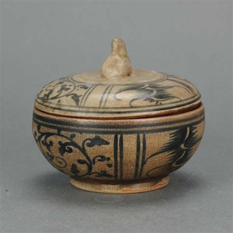 Antique 1516c Annamese Porcelain Jar Flowers Vietnam Porcelain South