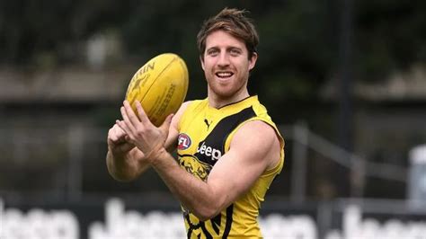 Fremantle Sign Reece Conca Aflratings