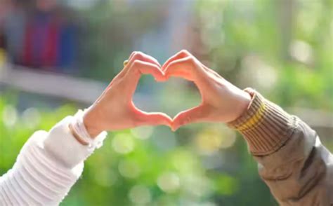 واتای بینینی خۆشەویستەکەت لە خەوندا ئەزانی چیە ؟ Rezhna Media ڕێژنە میدیا