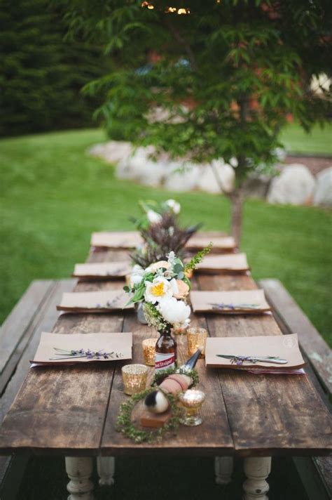 Rustic Outdoor Table Setting Ideas