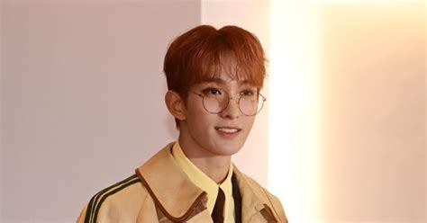 부석순 도겸 차분한 입장 포토