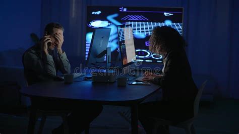 Collaborative Work In A Digital Environment Utilizing Advanced