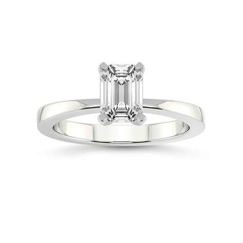 2 Carat Igi Certified Emerald Shape Lab Grown Diamond Engagement Ring