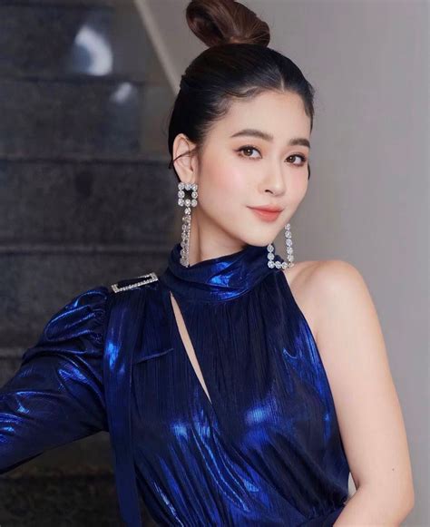 ទោះកូនមួយមែន តែម៉ាក់ៗ ពេជ្រ សូលីកា តែងខ្លួនបែបណា ក៏ជះសម្រស់ស្អាតដែរ Khmerload Cambodia