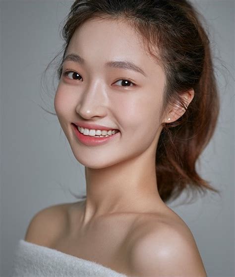 File Ji Hye Won 03 30 P1  Asianwiki