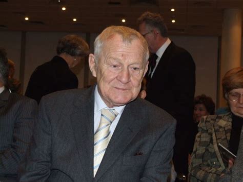 Rakowski Niemal świętym