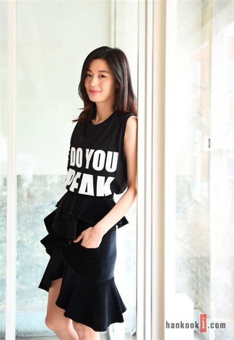 임신 10주차 전지현 지금 어떤 모습여전히 빛나는 미모