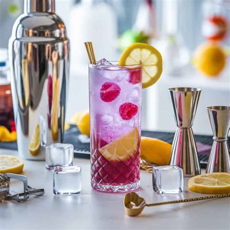 Drunken Barney Cocktail Recipe A Vibrant Drink You Need To Try Thirsty Tales