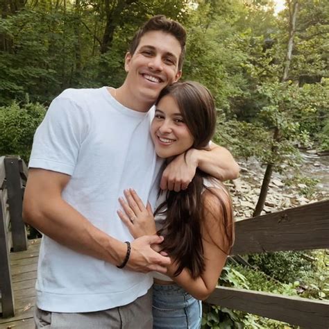 Ana Vazquez Villaseñor And Tommy Chimples Wedding Website