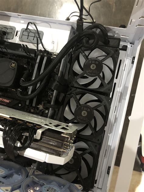 Trying Side Aio Orientation Is It Normal For Tubes To Loops Like This