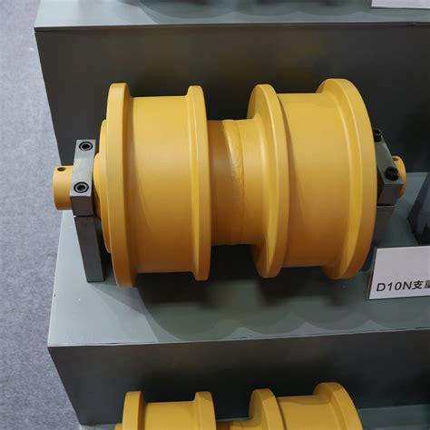 Track Roller For D10n Bulldozer Undercarriage Parts Suppliers Track