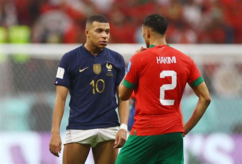 Mbappe Gây Sốt Với Hành động An ủi Bạn Thân Hakimi Bóng đá Thế Giới