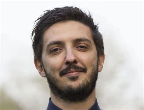 Paolo Insinga Colour Spot And Web