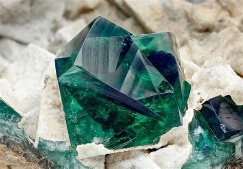 Fluorita Minerals And Gemstones Rocks And Minerals Crystals Minerals