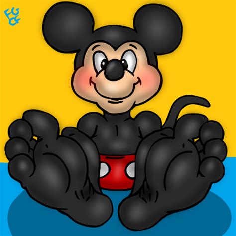 Mickey Mouse Toe Tattoos