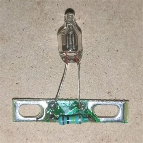 2w Red Indicator Bulb 12v At ₹ 350piece In Mumbai Id 2851449990912