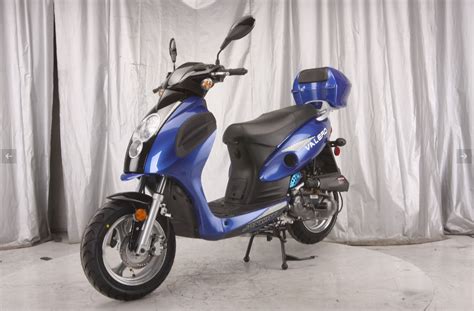 Vitacci 150cc Valero Gas Scooter Moped Bike Cc