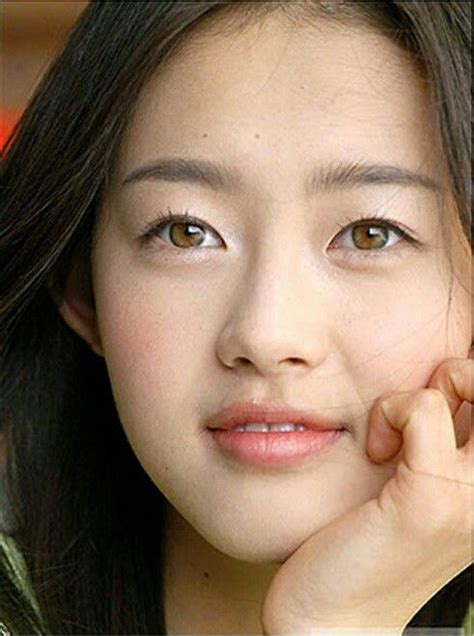 Pin De Doussa Margie Em 우리 고아라 Olhos Asiáticos Olhos Lindos Rosto