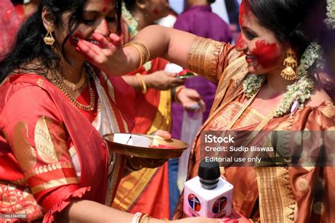 Indian Women Participated In Sindur Khela At A Puja Pandal On The Last