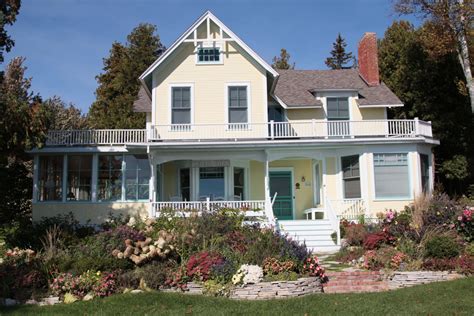 How To Deal With Old Cedar Siding