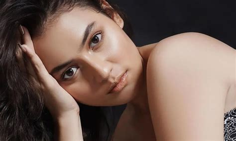 Profil Dan Biodata Rachquel Nesia Lengkap Agama Umur Ftv Pacar Dan