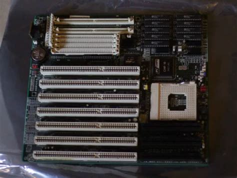 Socket 3 At Motherboard 486 Pc Chips M912 Vlb Vesa Local Bus For Parts