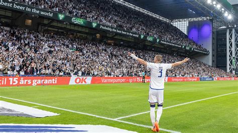 Kampreferat Sikker Sejr Over Viborg Og Endnu Et Vildt Vavro Mål Fc København