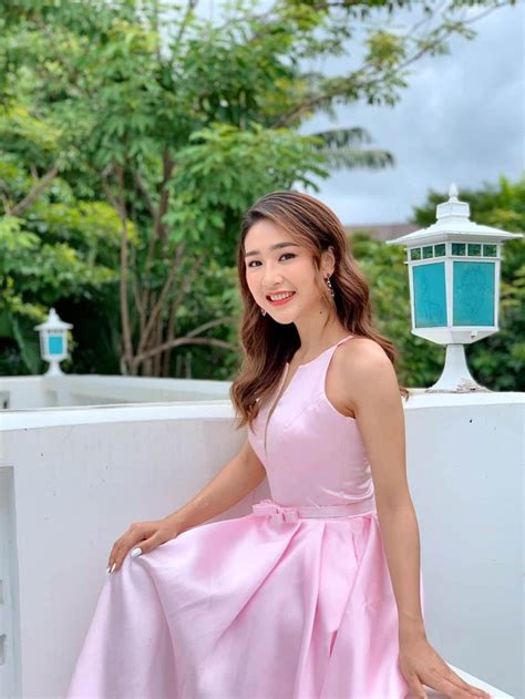 Pin De Myanmar Beautiful Girls En 2 Myanmar Cute Girlsfb Cele Girls