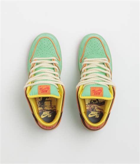 Nike Sb Dunk Low Pro Rodeo Shoes Tourmaline Baroque Brown Mona
