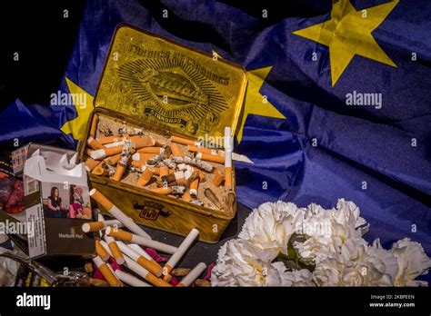 Salute Del Globo Immagini E Fotografie Stock Ad Alta Risoluzione Alamy