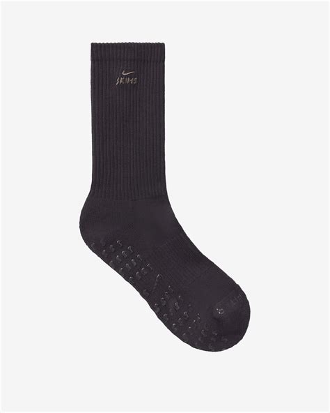 Nikeskims Womens Dri Fit Pilates Grip Crew Socks Obsidian Dsmny E