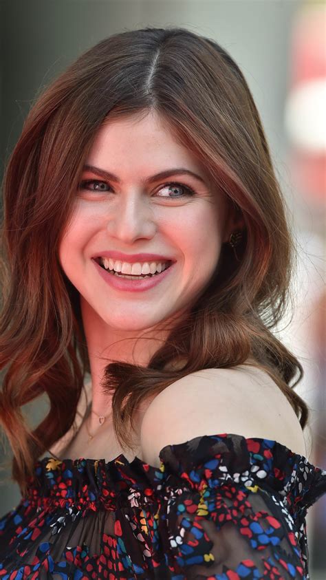 750x1334 Alexandra Daddario Cute Smile Iphone 6 Iphone 6s Iphone 7