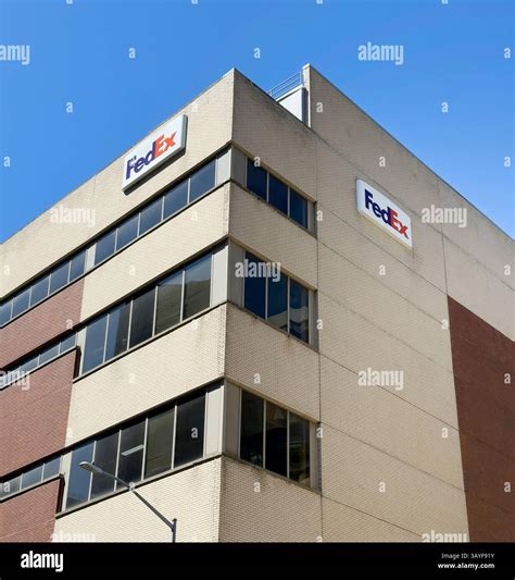 Fedex Shipping Center Building Exterior With Logo Sign New York City New York Usa Stock