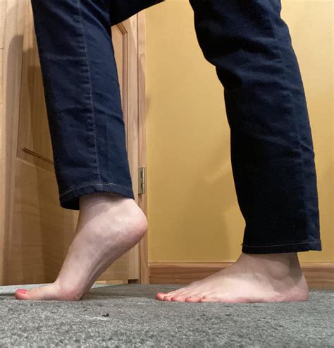 Howd You Like These Pretty Pink Feet On You 💘😘 R Rate My Feet