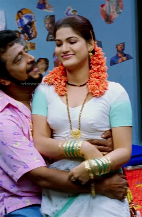 Tharika Tamil Actress Daas 10 Saree Strip Indiancelebblog