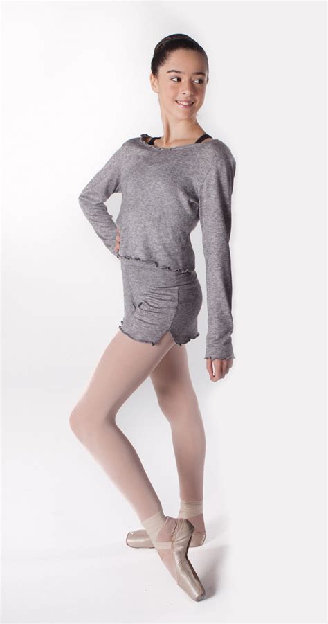 Short Visu Temps Danse La Danse Bordeaux Vêtements De Danse And Athleisure