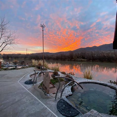 Riverbend Hot Springs Soak Tranquil Retreat In Nm