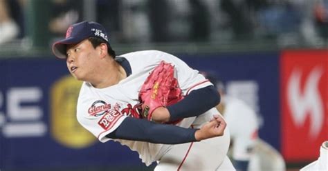 롯데투수 서준원 미성년자 성범죄 혐의 기소 구단 퇴출