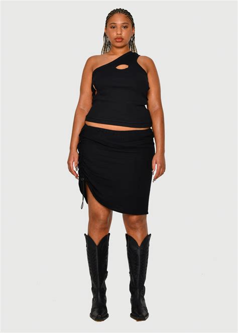 Lunch A Season Less Concept Store Promoting Slow And Sustainable Style