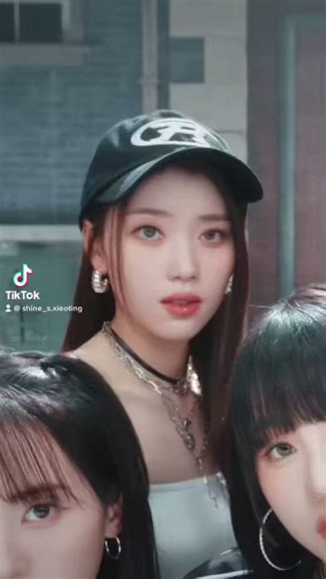 Shen Xiaoting🦌 On Twitter Cut Xiaoting Mv Giddy 샤오팅 션샤오팅 沈小婷 Xiaoting