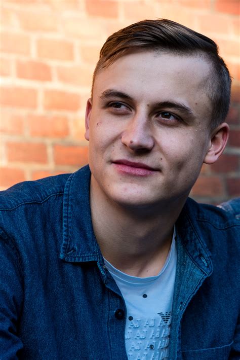 Gabriel G Gabrielg Model Portfolio Zdjęcia Wymiary Maxmodelspl