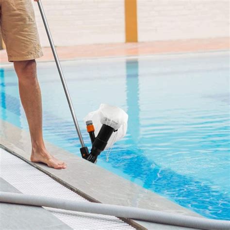 Portable Swimming Pool Jet Vacuum Cleaner With 5 Section Pole And Mesh