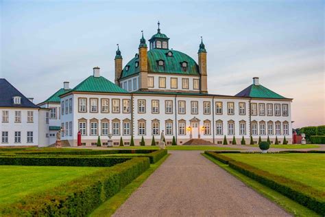 Fredensborg Palace Day Trip To A Royal Barok Palace