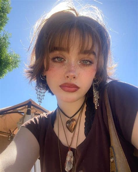 Pin By Kay Kritz On Human Stuff In 2025 Pretty Makeup Funky Makeup