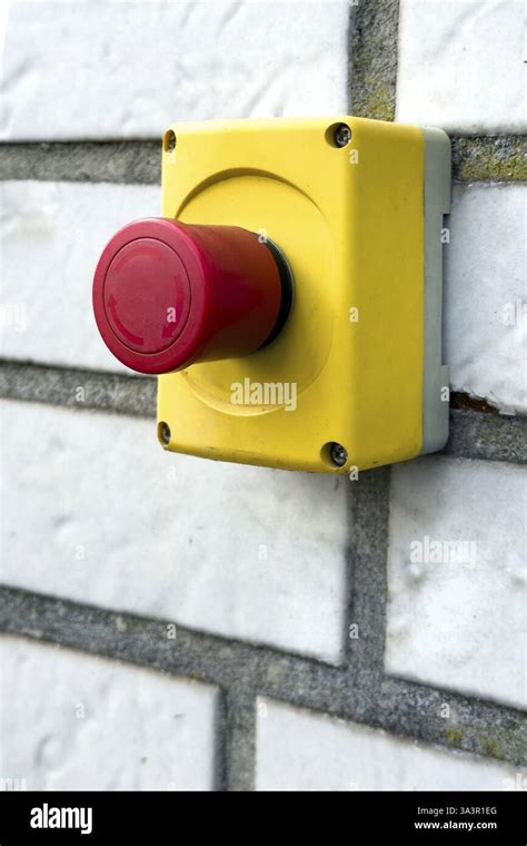 Emergency Switch With Red Button For Emergency Stop Emergency Switch