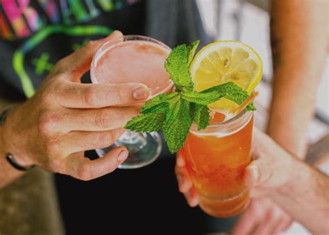 Cannabis Infused Thc Drinks And Cocktails Levity Cannabis Spirit
