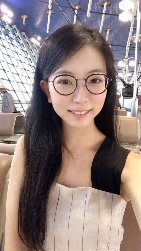 眼镜女神 10002 Porn Pic Eporner